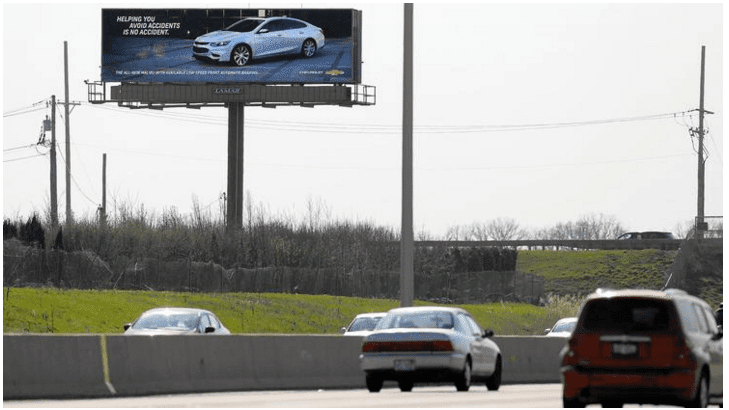 Ian and Dan Explain Smart Billboards to Brad and John | Billboard Insider™